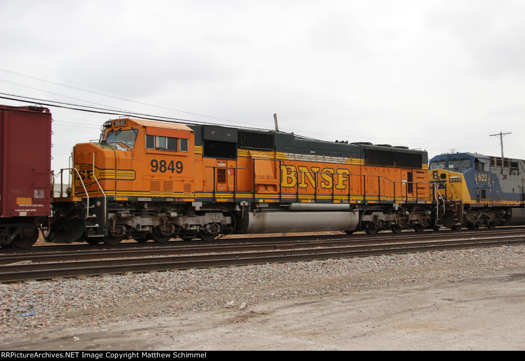 BNSF 9849
